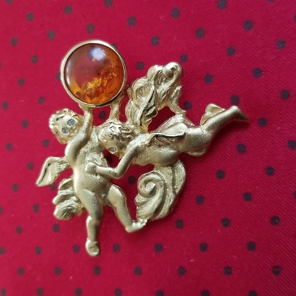 Collection angelic | Jewelry | Louis Stern Angelic Vintage Brooch With ...